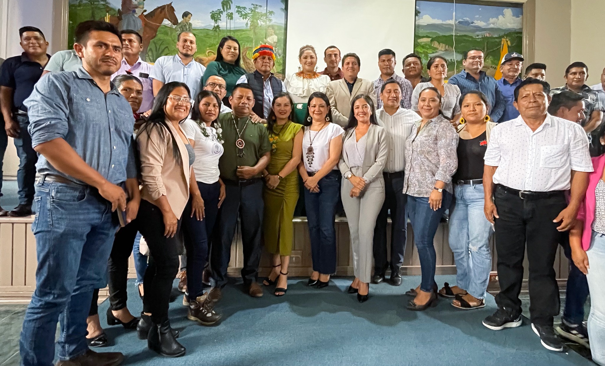 Autoridades se reúnen para impulsar proyectos en Morona Santiago ...